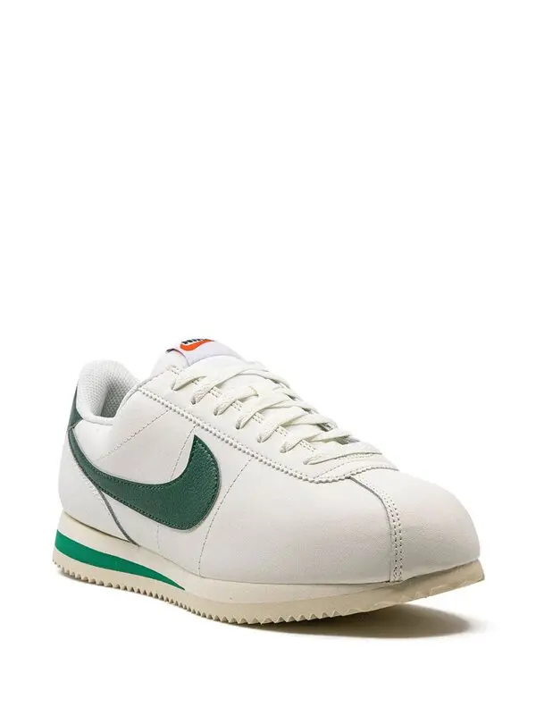 Nike Cortez Sneakers - White