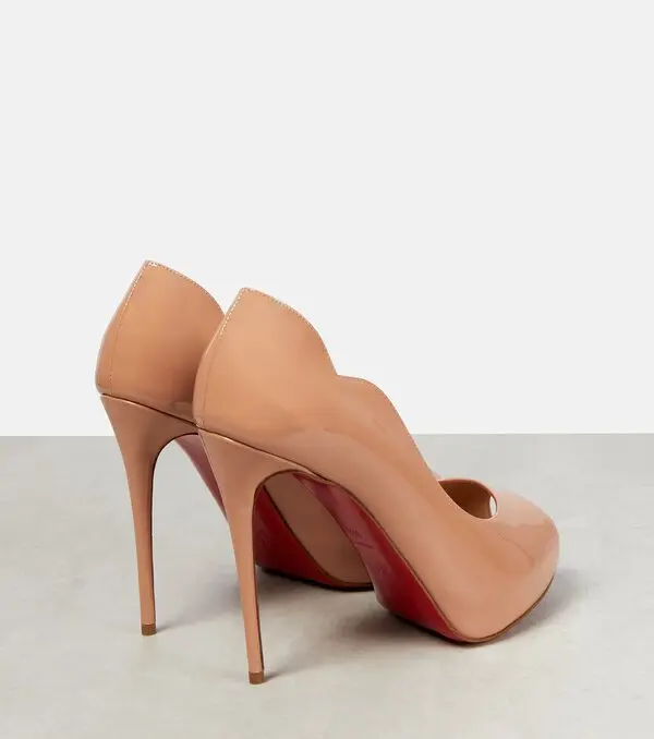 CHRISTIAN LOUBOUTIN Hot Chick Alta Pumps - Beige