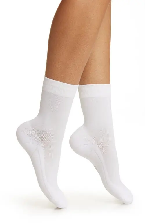 ITEM M6 Pique Compression Crew Socks - White