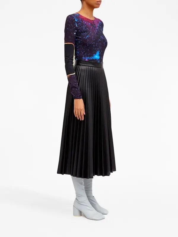 MAISON MARGIELA Pleated Midi Skirt - Black