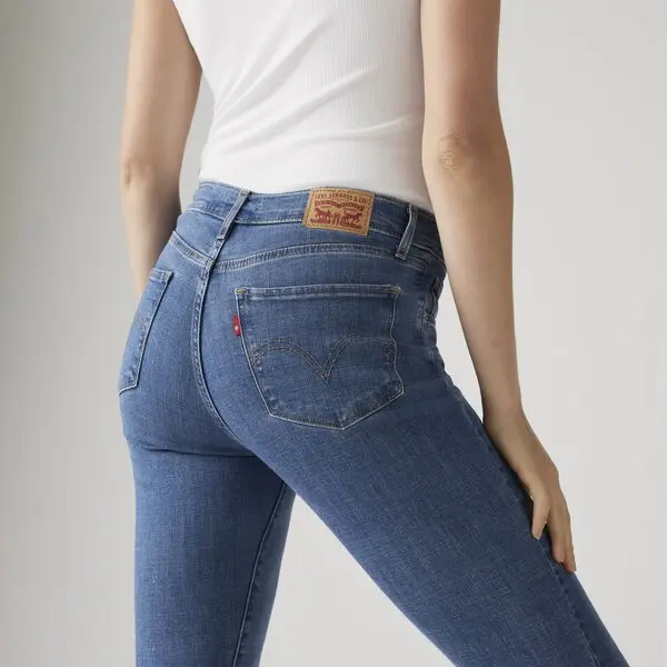 LEVI'S Classic Straight Leg Jeans