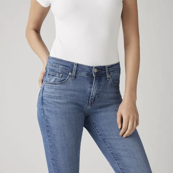 LEVI'S Classic Straight Leg Jeans