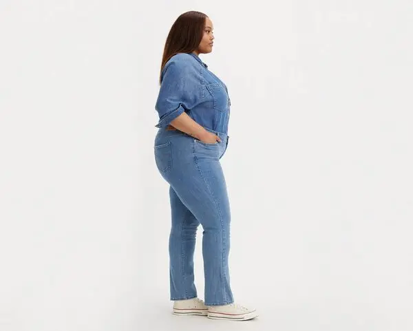 LEVI'S Classic Straight Leg Jeans