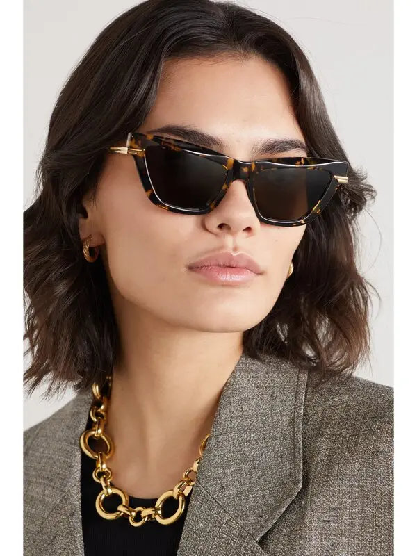 Bottega Veneta Cat-Eye Sunglasses - Tortoiseshell | Editorialist display picture 1