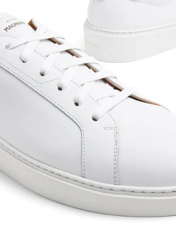 Magnanni Leather Low-top Sneakers