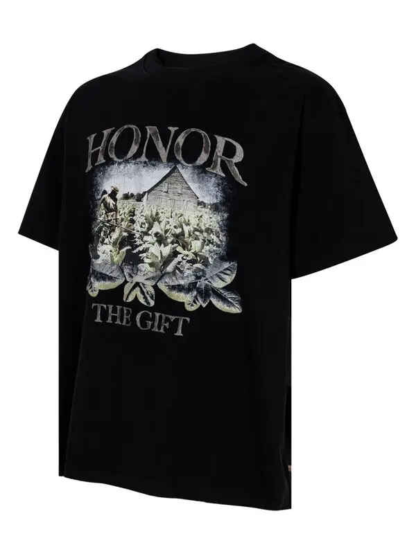 HONOR THE GIFT D-holiday Tobacco Field Short-sleeve T-shirt - Black