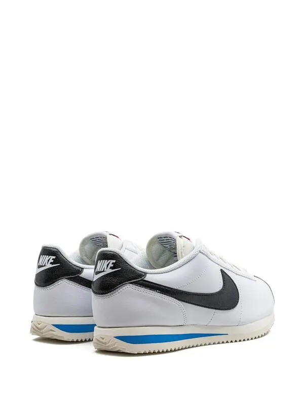 Nike Cortez Low-top Sneakers - White
