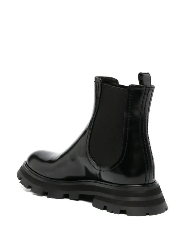 Alexander McQueen Wander Chelsea Leather Boots