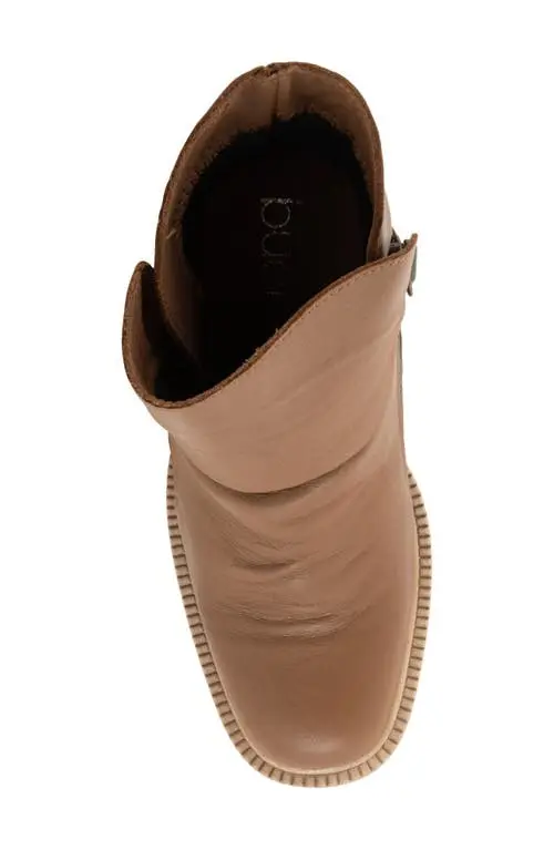 BUENO Elliott Block Heel Bootie - Walnut