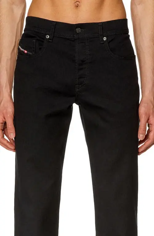 DIESEL® 2023 D-finitive Tapered Jeans - Black