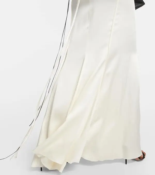 Victoria Beckham Lace-trimmed Gown - White