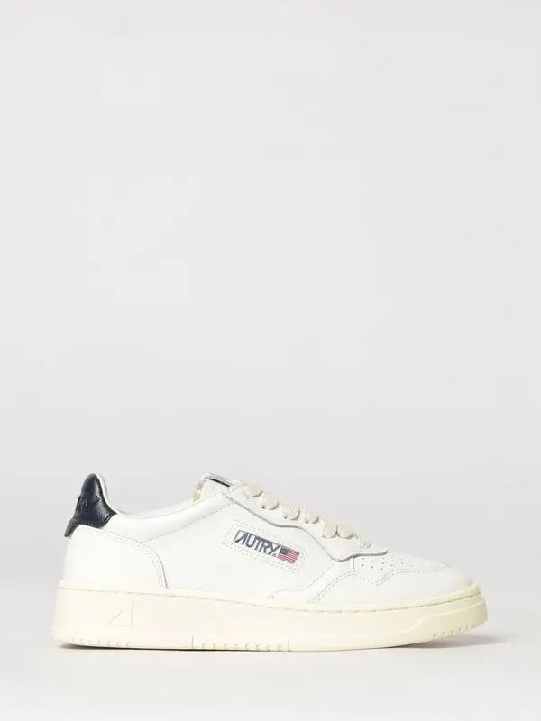 AUTRY Medalist Low Bi Leather Sneakers With Perforated Toe - White 2