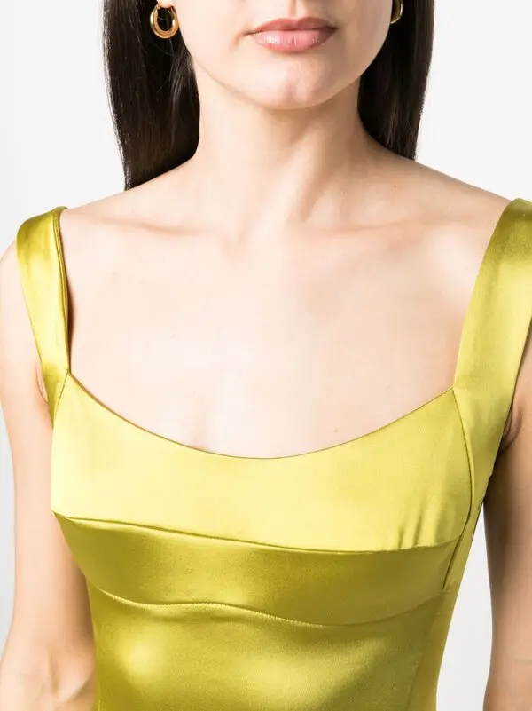 ATU BODY COUTURE V-back Gown