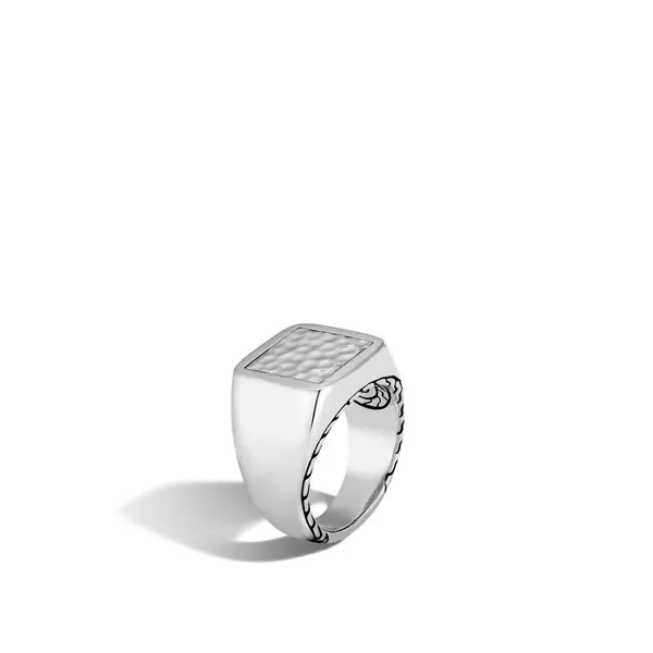 John Hardy Classic Chain Hammered Signet Ring