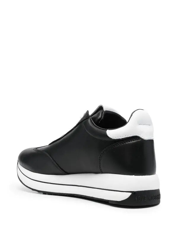 Moschino Logo-plaque Low-top Sneakers