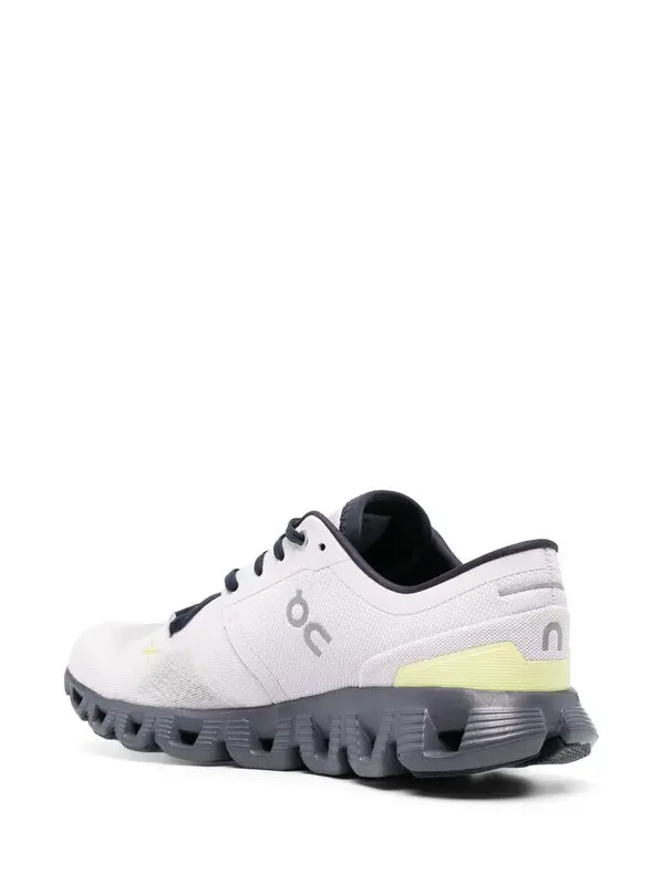 On Cloud X 3 Lace-up Sneakers - Pink