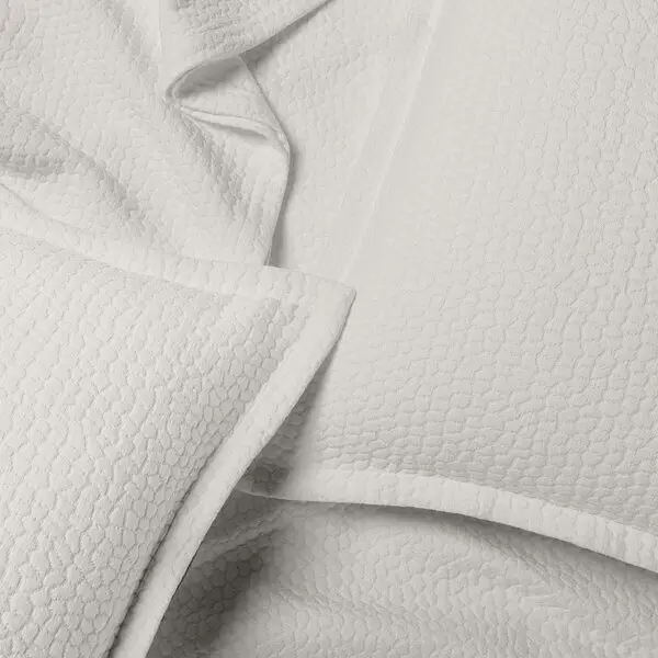 HUDSON PARK COLLECTION Signature Pebbled Matelasse Standard Sham, Single - Silver