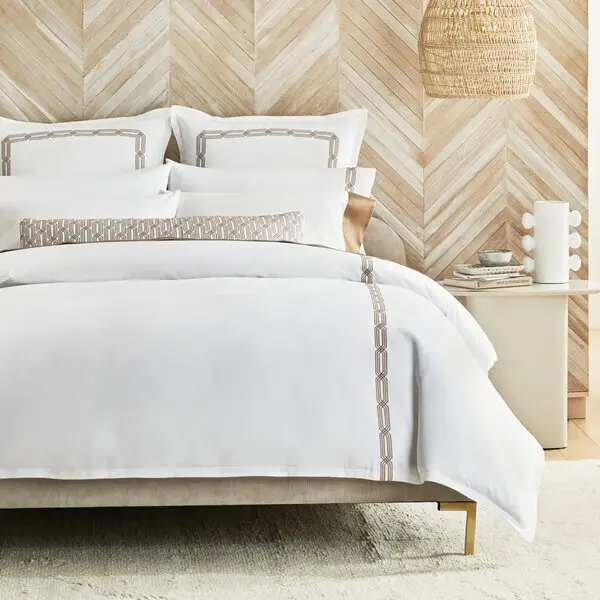 HUDSON PARK COLLECTION Italian Tivoli Embroidered Flat Sheet, King Exclusive - Champagne
