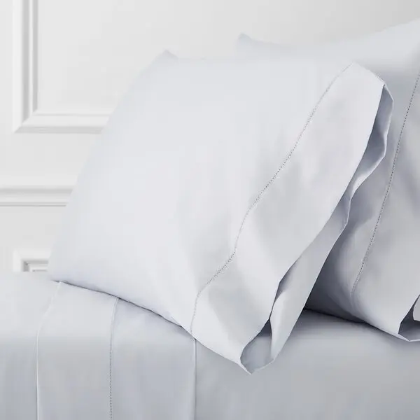 HUDSON PARK COLLECTION 680tc Flat Sateen Sheet, Twin Exclusive - Cloud