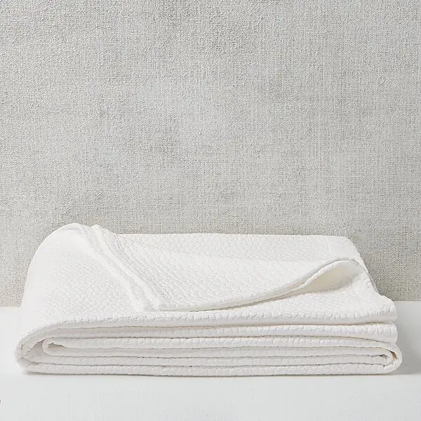 HUDSON PARK COLLECTION Signature Pebbled Matelasse Coverlet, King Exclusive - White