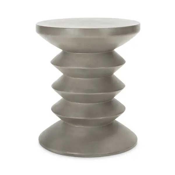 SAFAVIEH Benaya Outdoor Concrete Accent Table - Gray