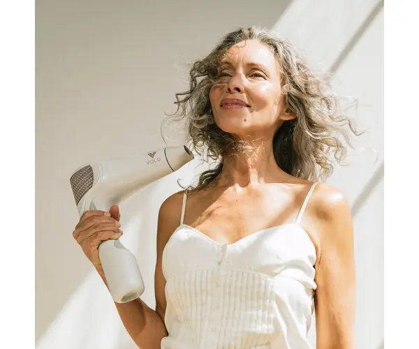 VOLO BEAUTY Go Cordless Hair Dryer