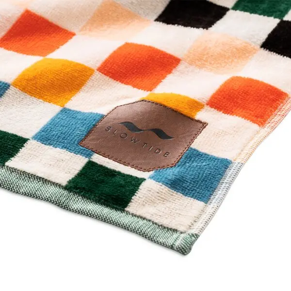 SLOWTIDE Sundown Oversized Premium Woven Beach Towel