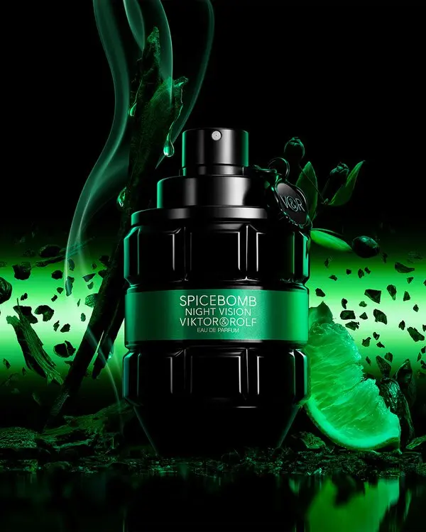 Viktor & Rolf Spicebomb Night Vision Eau De Parfum 3.04 Oz