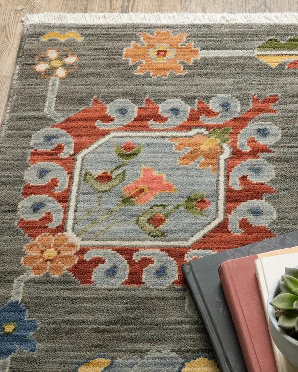 ORIENTAL WEAVERS Lucca 8111k Area Rug, 5'3 X 7'6