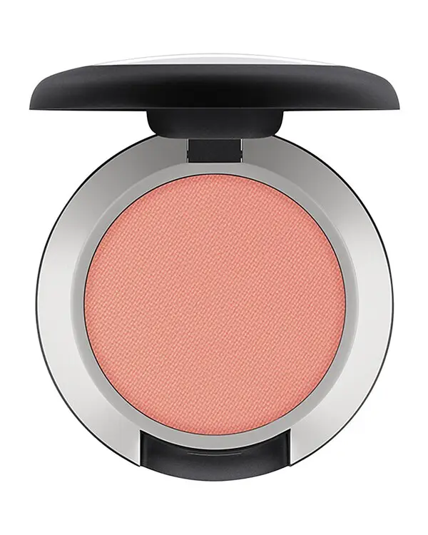 MAC COSMETICS Powder Kiss Soft Matte Eye Shadow - Strike A Pose