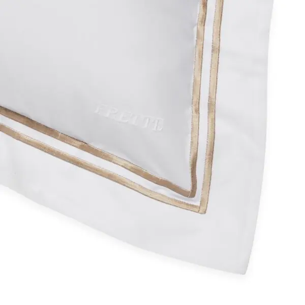 Frette Classic Euro Sham - White/khaki