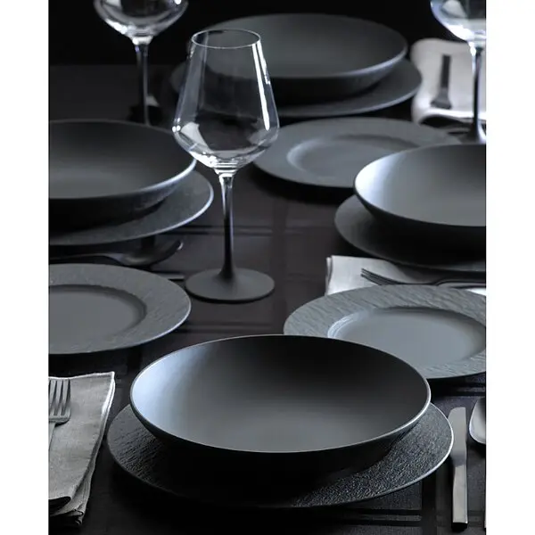 VILLEROY & BOCH Manufacture Rock 12-piece Dinnerware Set - Black