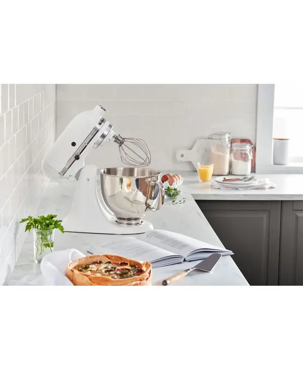 KITCHENAID Artisan 5-quart Stand Mixer - White