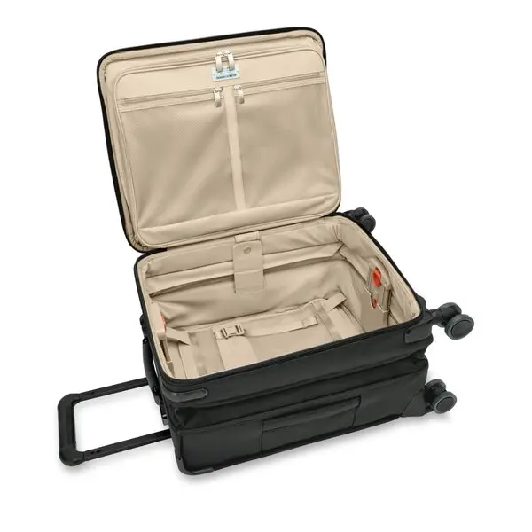Briggs & Riley Baseline Global Carry-on Spinner Suitcase - Black