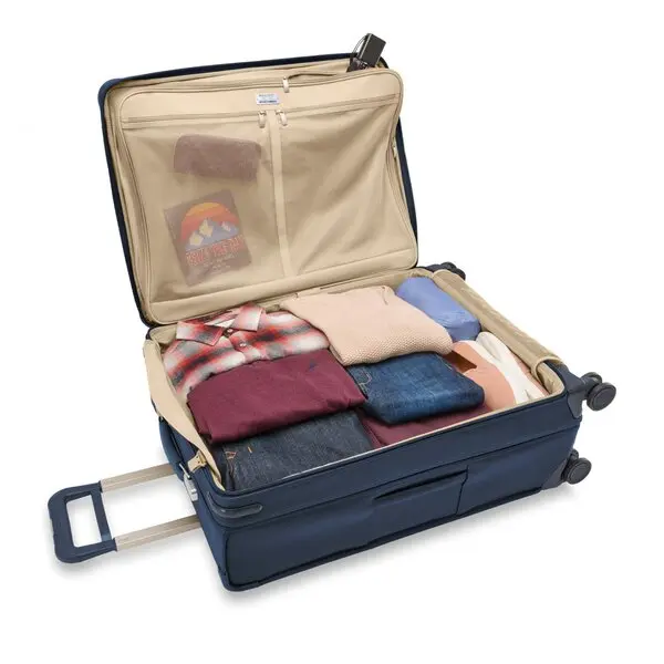 Briggs & Riley Baseline Large Expandable Spinner Suitcase - Navy