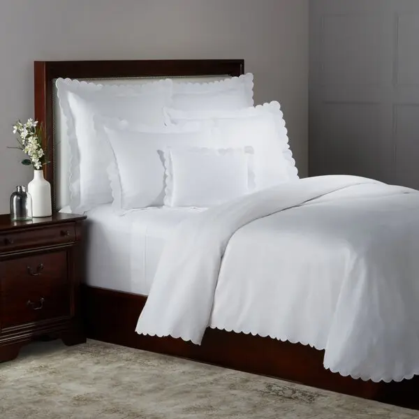 MATOUK Diamond Pique Standard Sham - White