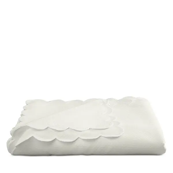 MATOUK Savannah Gardens Tablecloth, 68 X 126 Oblong - Bone