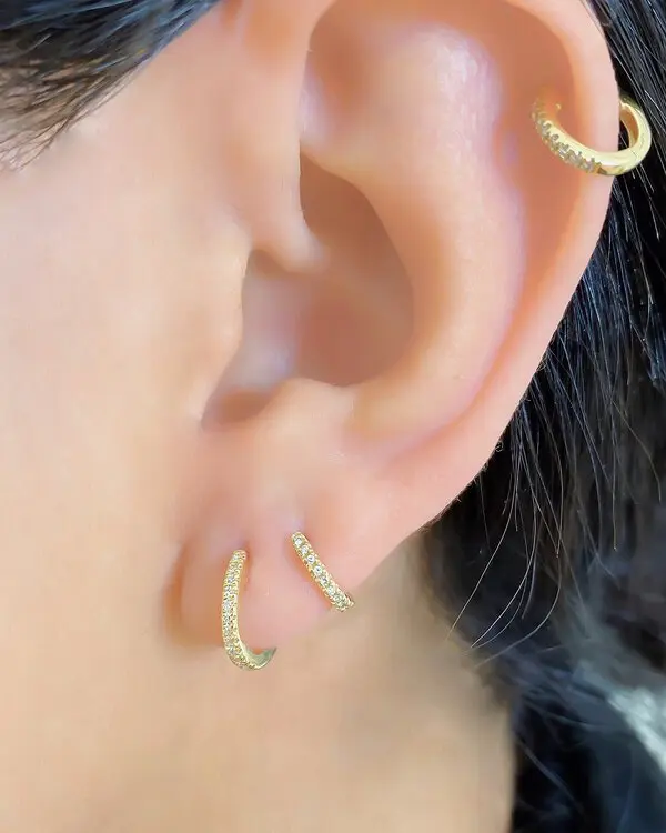 MOON & MEADOW 14k Yellow Diamond Huggie Earrings