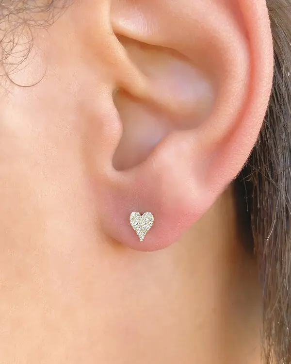 MOON & MEADOW 14k Yellow Diamond Heart Stud Earrings