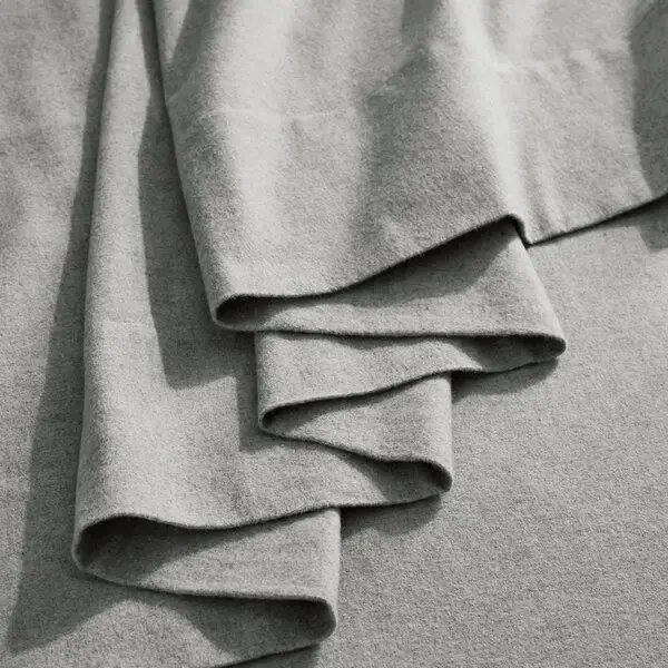 BOLL & BRANCH Flannel Sheet Set, Queen - Heathered Grey