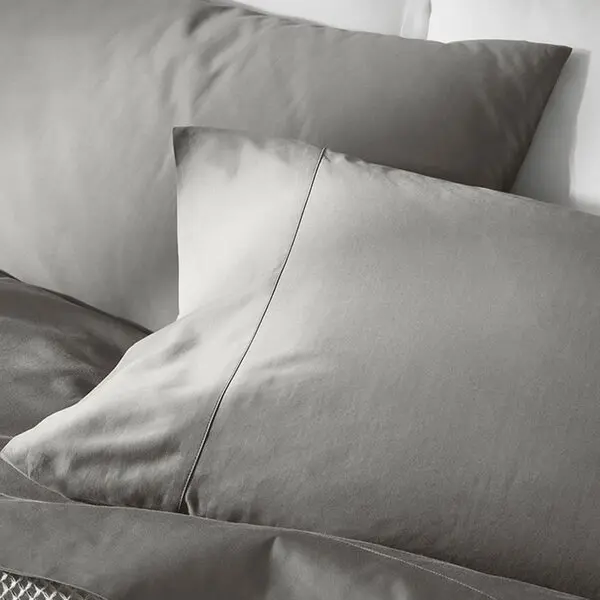 BOLL & BRANCH Percale Hemmed Pillowcase Set, Standard - Stone
