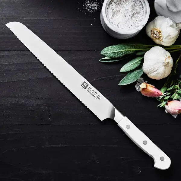 ZWILLING J. A. Henckels Pro Le Blanc 9 Serrated Bread Knife