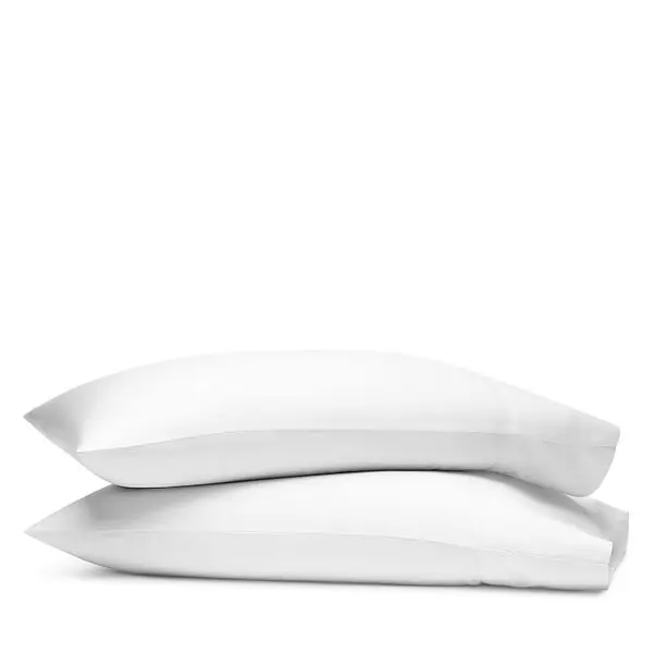 BOLL & BRANCH Signature Organic Cotton Hemmed Pillowcase Set, Standard - White