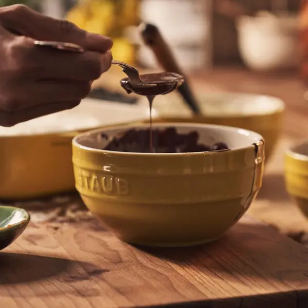 STAUB Ceramic 2-piece Large Universal Mixing Set - Citron