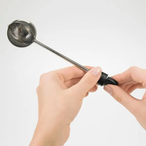 OXO Good Grips Twisting Tea Ball