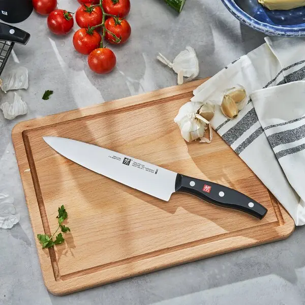 ZWILLING J. A. Henckels Twin Signature 8 Chef's Knife