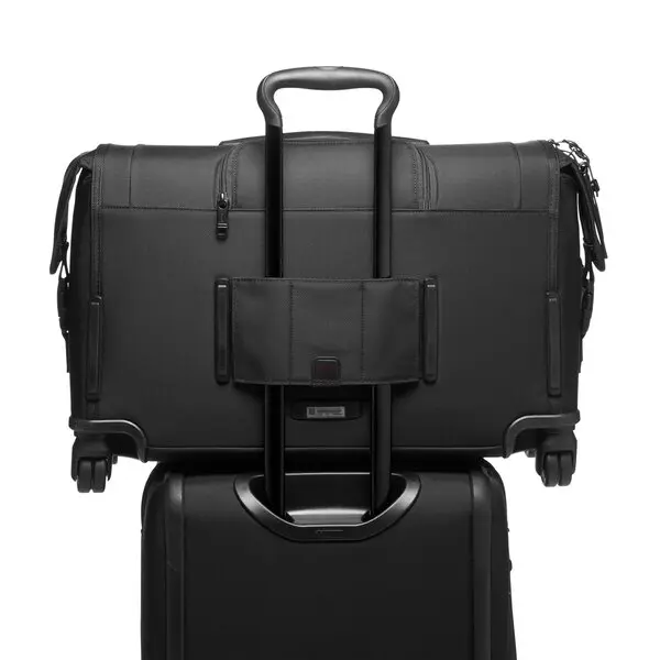 Tumi Alpha 3 Garment 4-wheel Carry-on