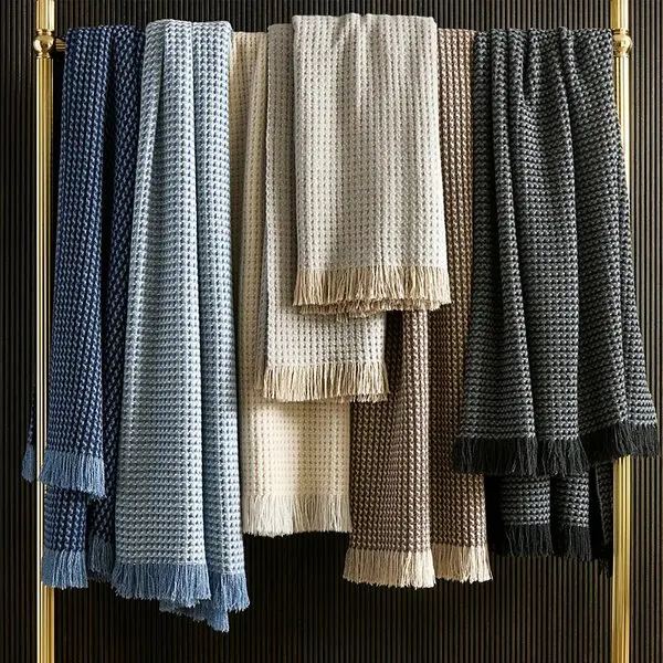 MATOUK Cleo Cashmere Throw - Cloud