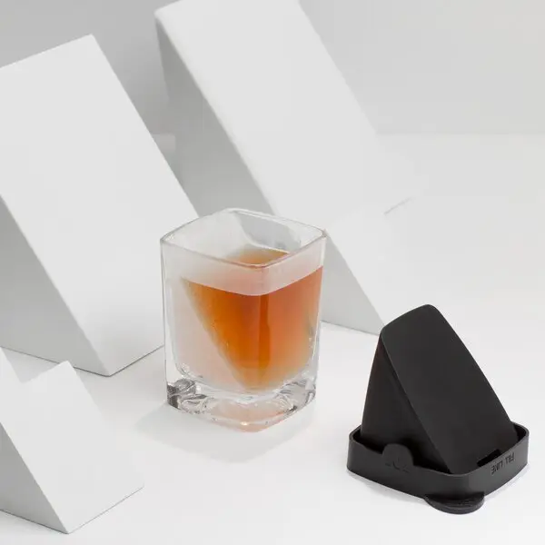 CORKCICLE Whiskey Wedge