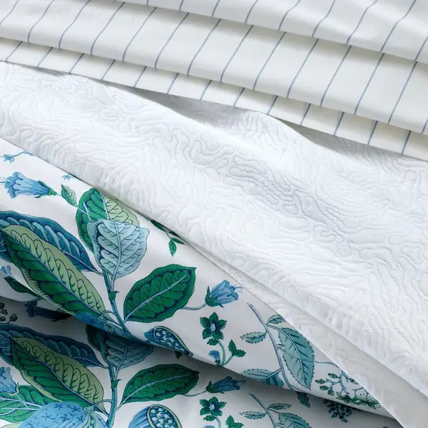 MATOUK Schumacher Pomegranate Duvet Cover, Queen - Sea